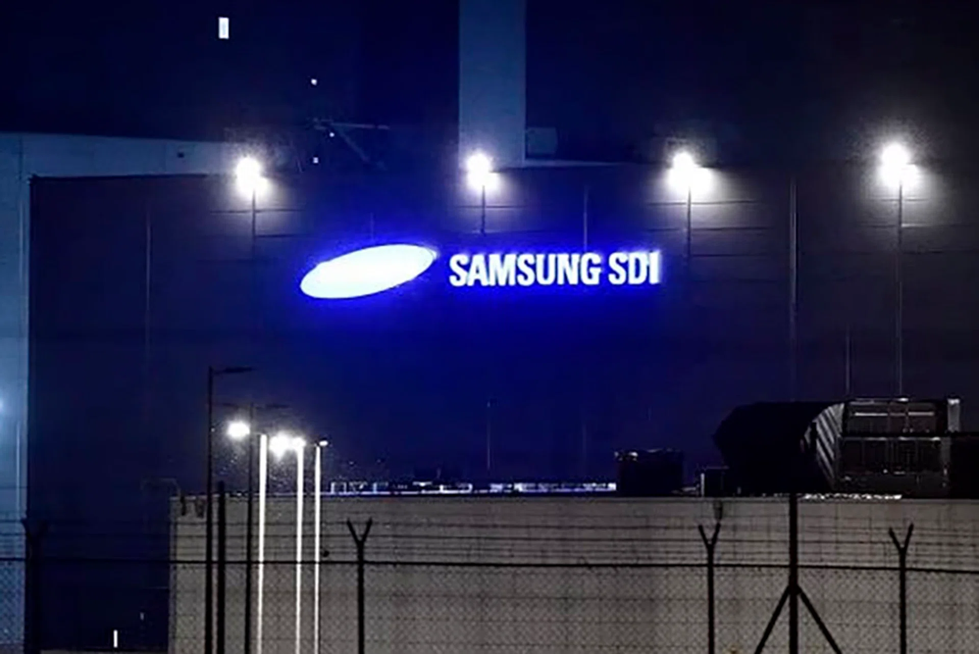 Samsung SDI, Stellantis choose Indiana for second joint EV battery ...