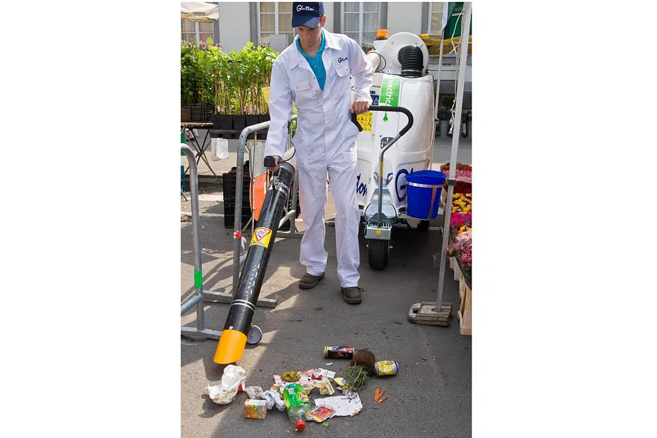Belgium urban vacuum cleaner takes on world's litter