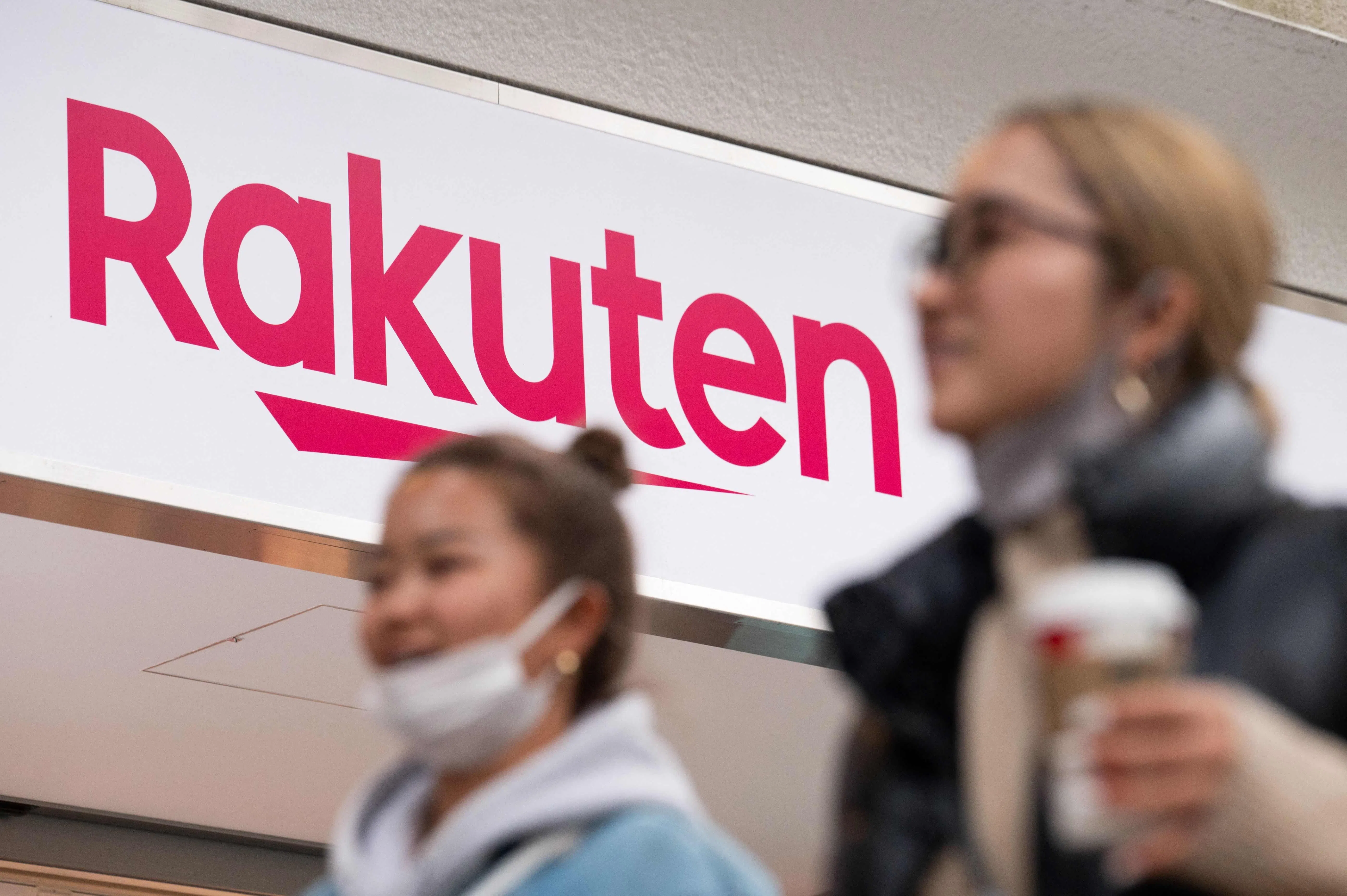 Japan's Rakuten plans to list banking unit in US$800 million IPO - The ...