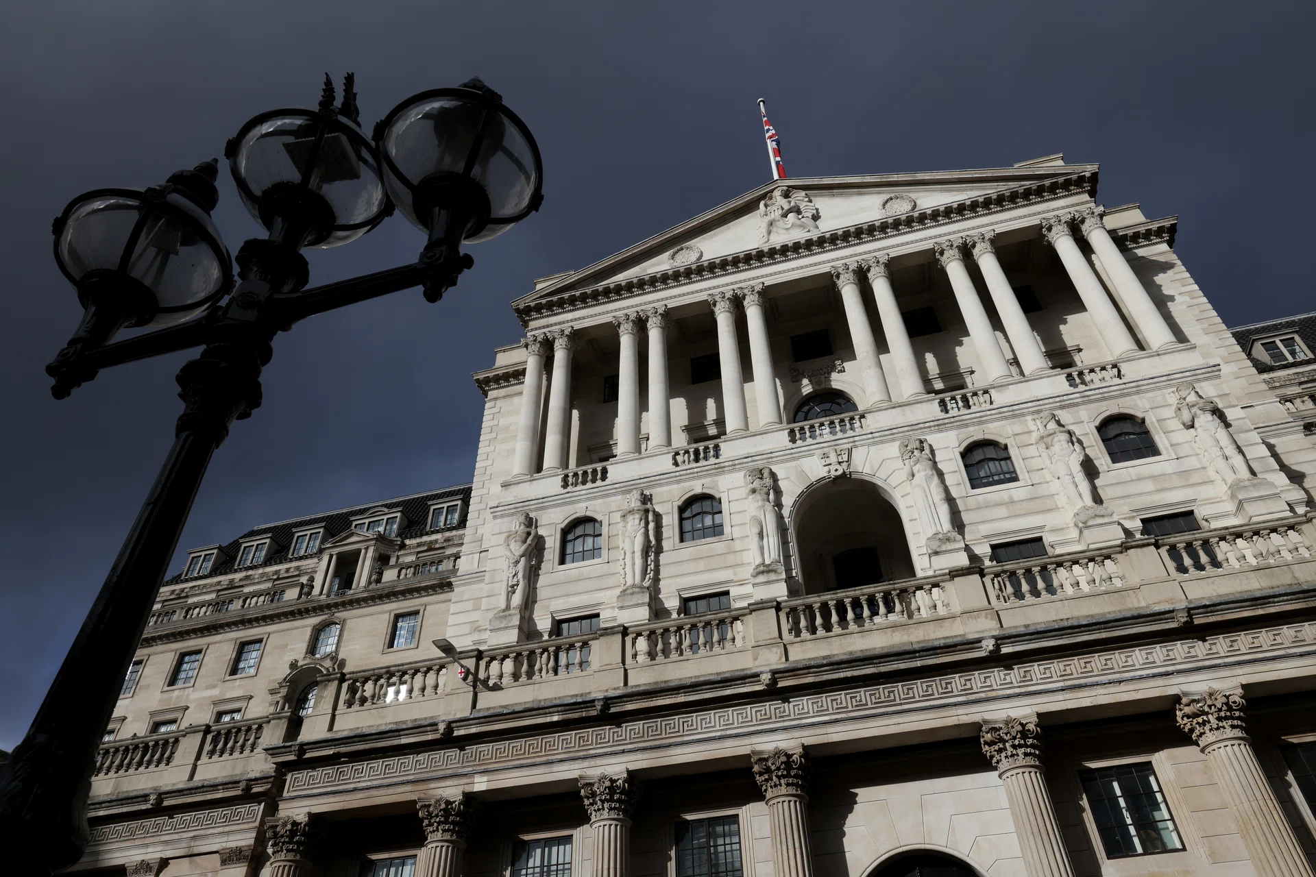 Rates will remain main policy took for BOE, Pill says - The Business Times