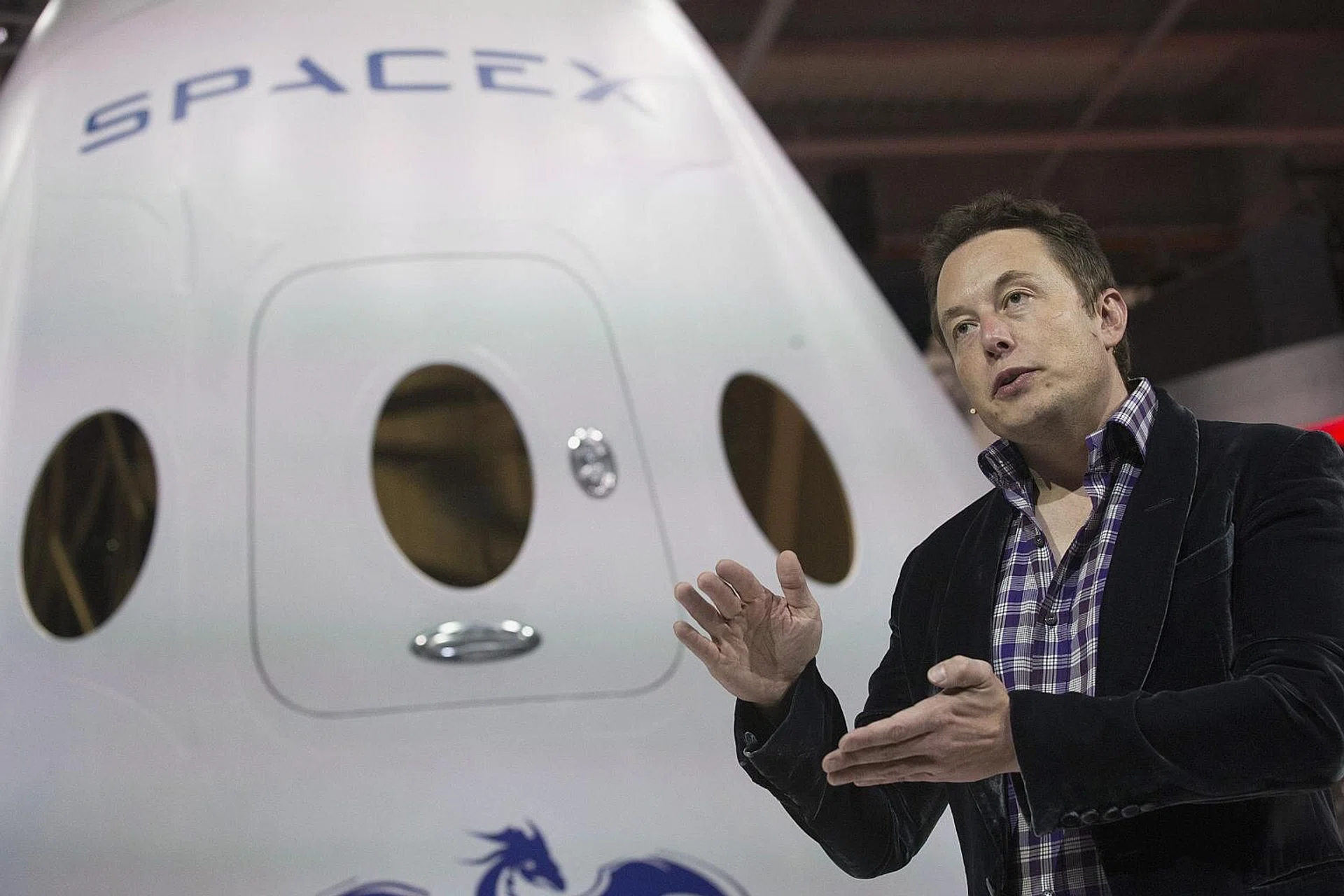 SpaceX targets 2018 for first Mars mission - The Business Times