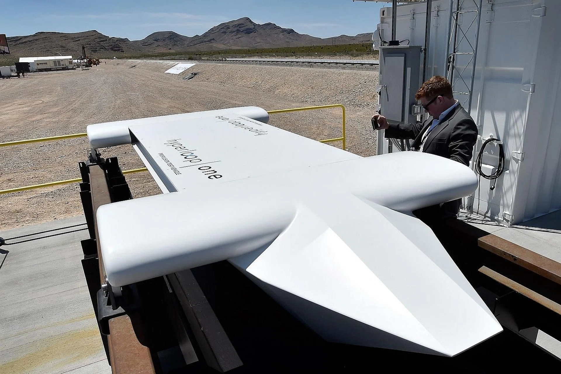 'Hyperloop' sled speeds through US desert via electromagnets - The ...