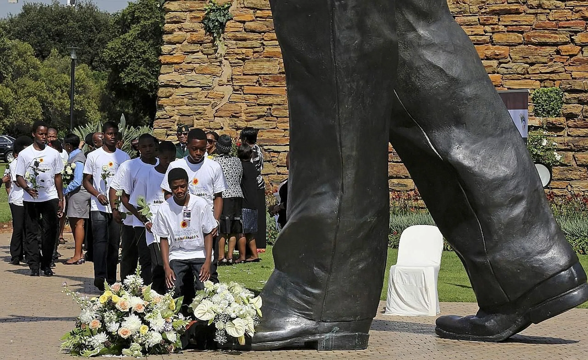 S Africa marks Mandela's death anniversary - The Business Times