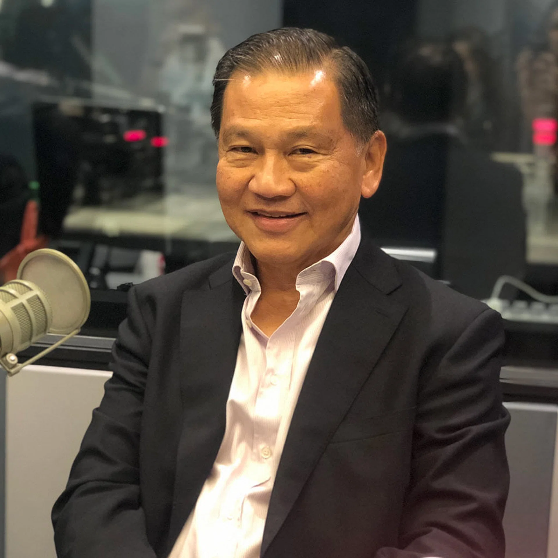 Money FM podcast: Influence: Liew Mun Leong, 'Sunday Emails from a ...