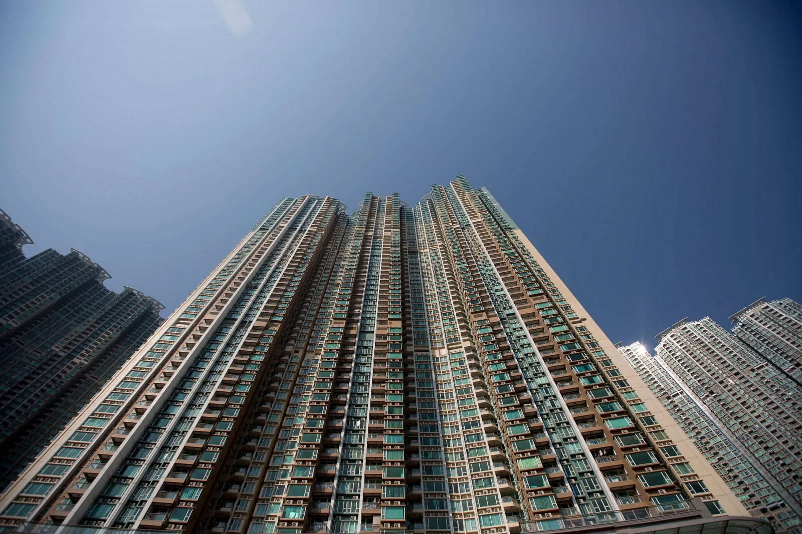Hong Kong private housing construction reaches 16-year high - The ...
