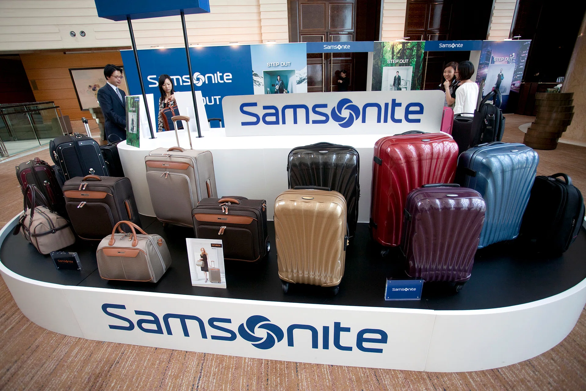 Samsonite to buy Tumi for about US$1.8b in biggest deal - The Business ...