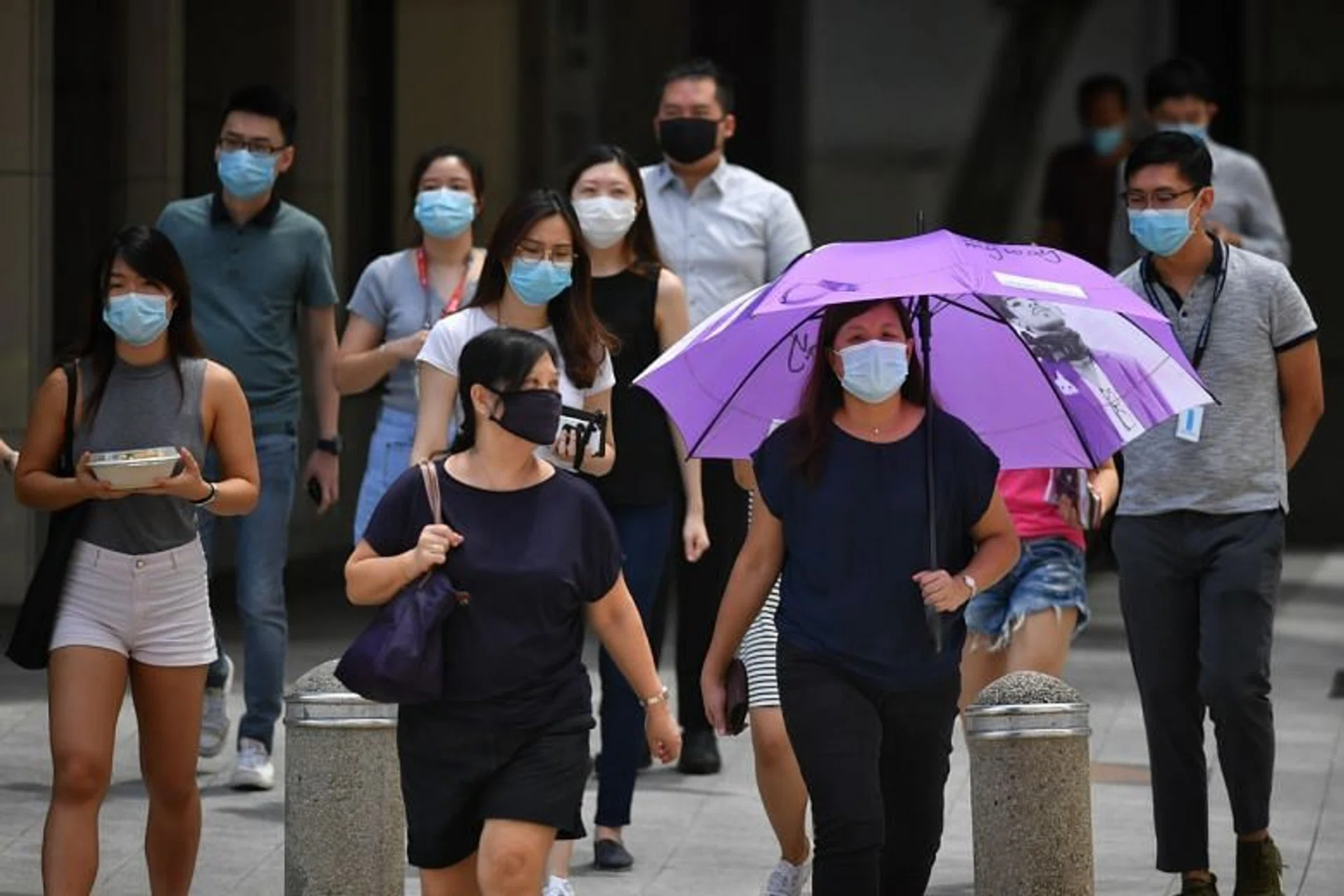 Civil service axes mid-year bonus for 1st time since 2009 - The ...