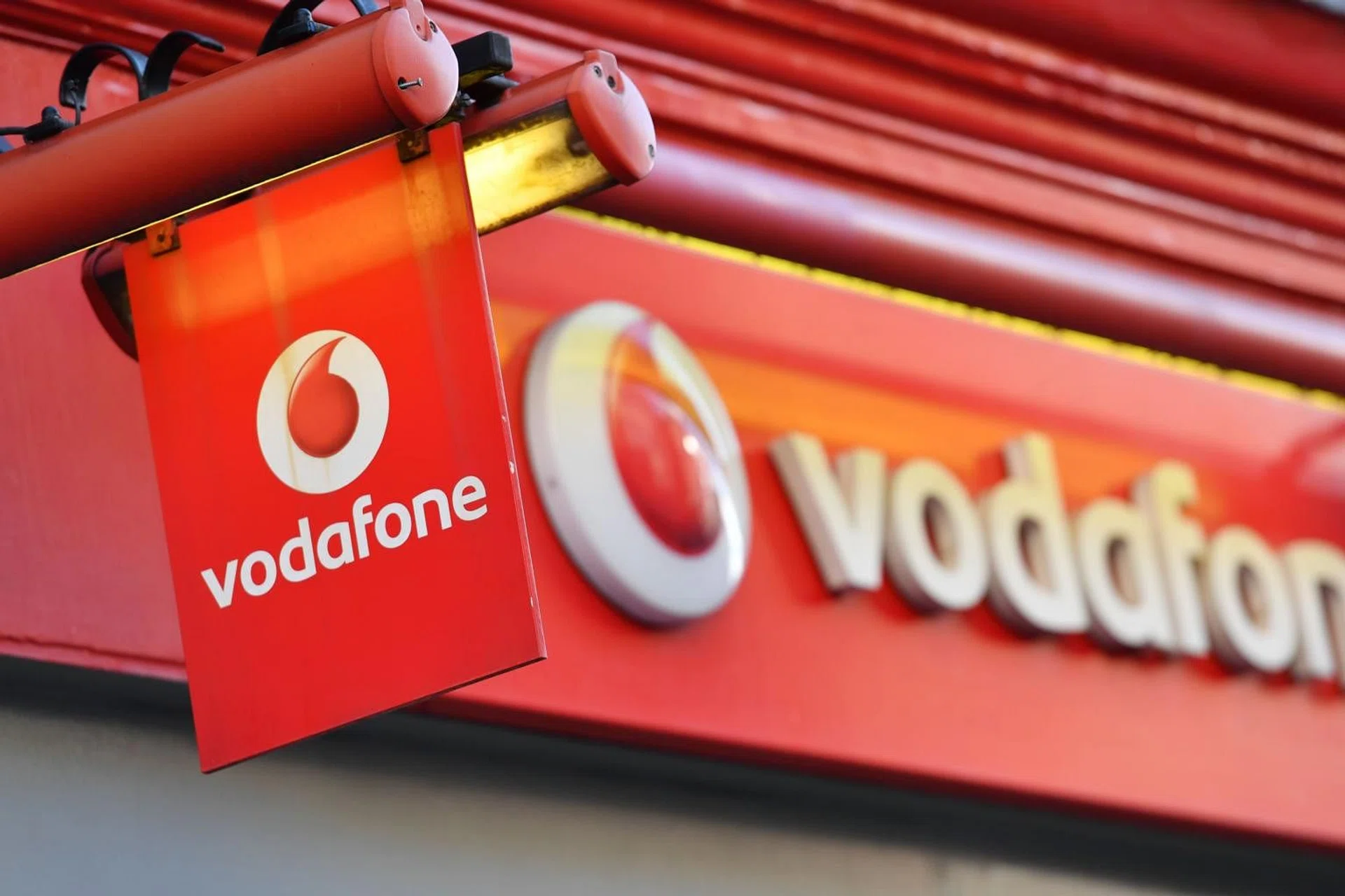 Vodafone wins legal battle for A$10.9b Australia merger with TPG ...