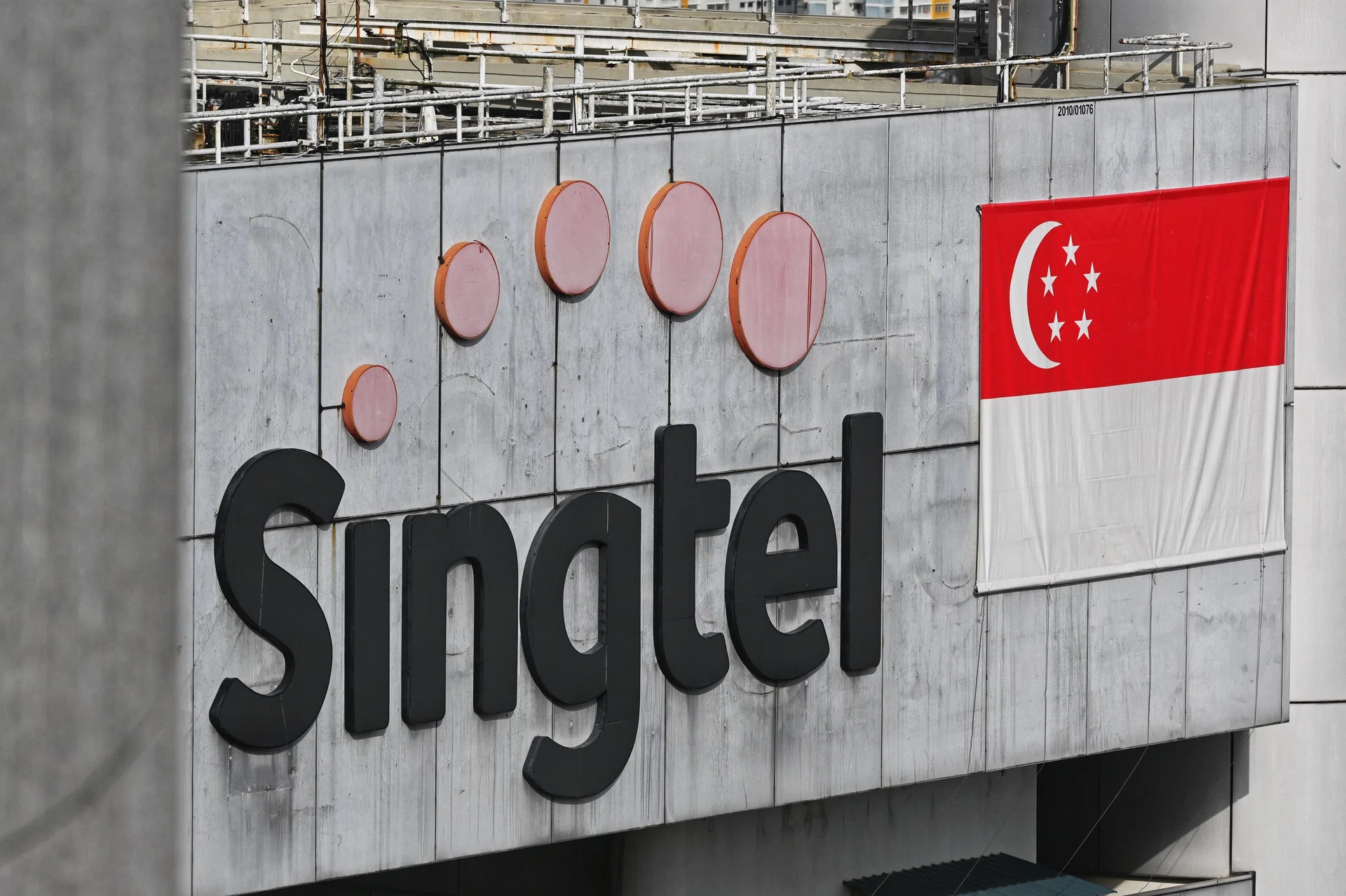 Stocks to watch: Singtel, ValueMax - The Business Times
