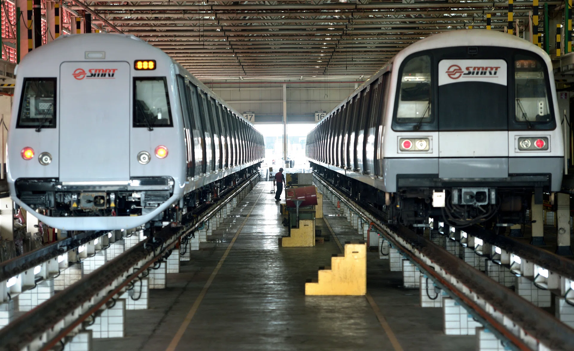 SMRT re-states maintenance cost - The Business Times