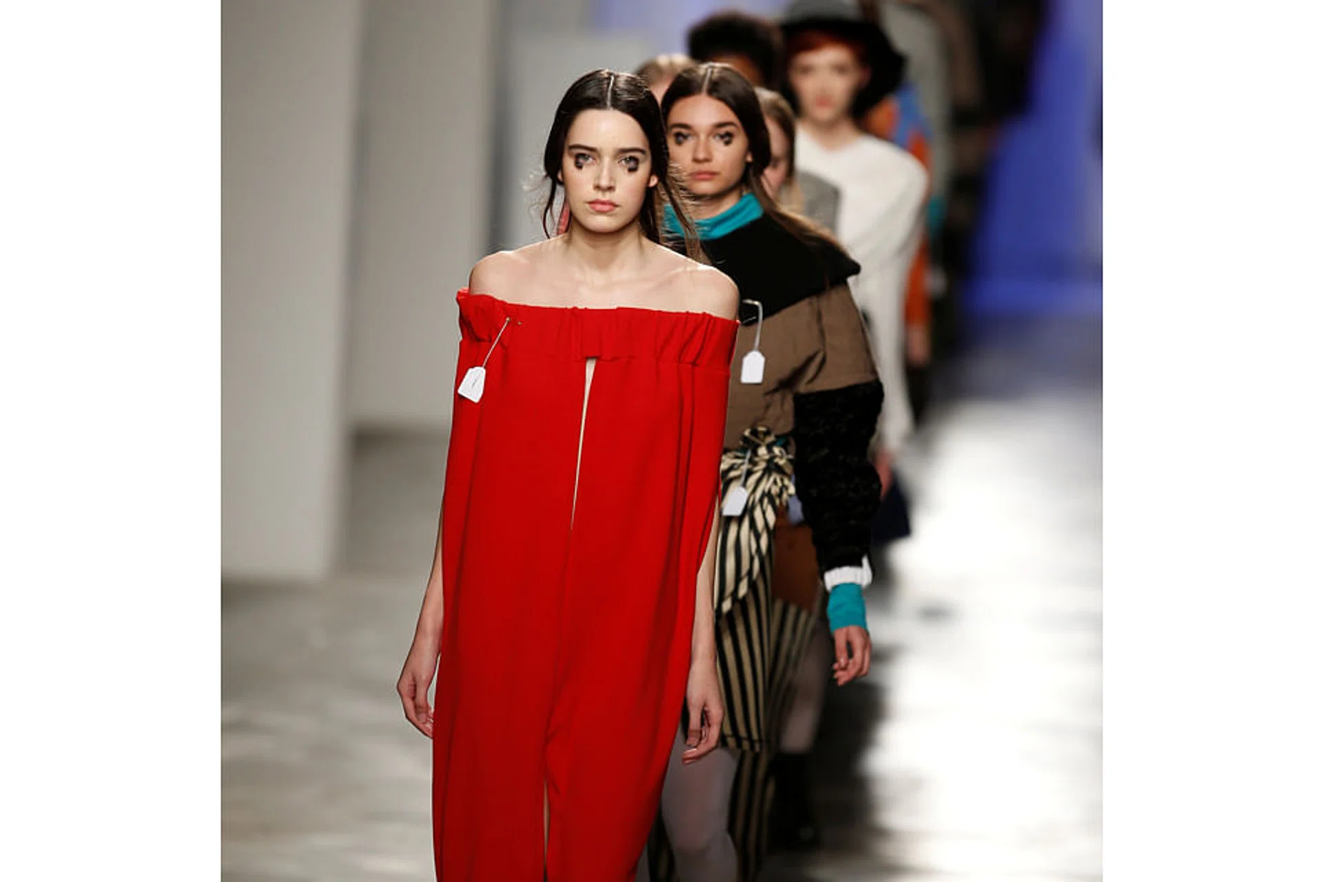 France bans extremely thin models - The Business Times