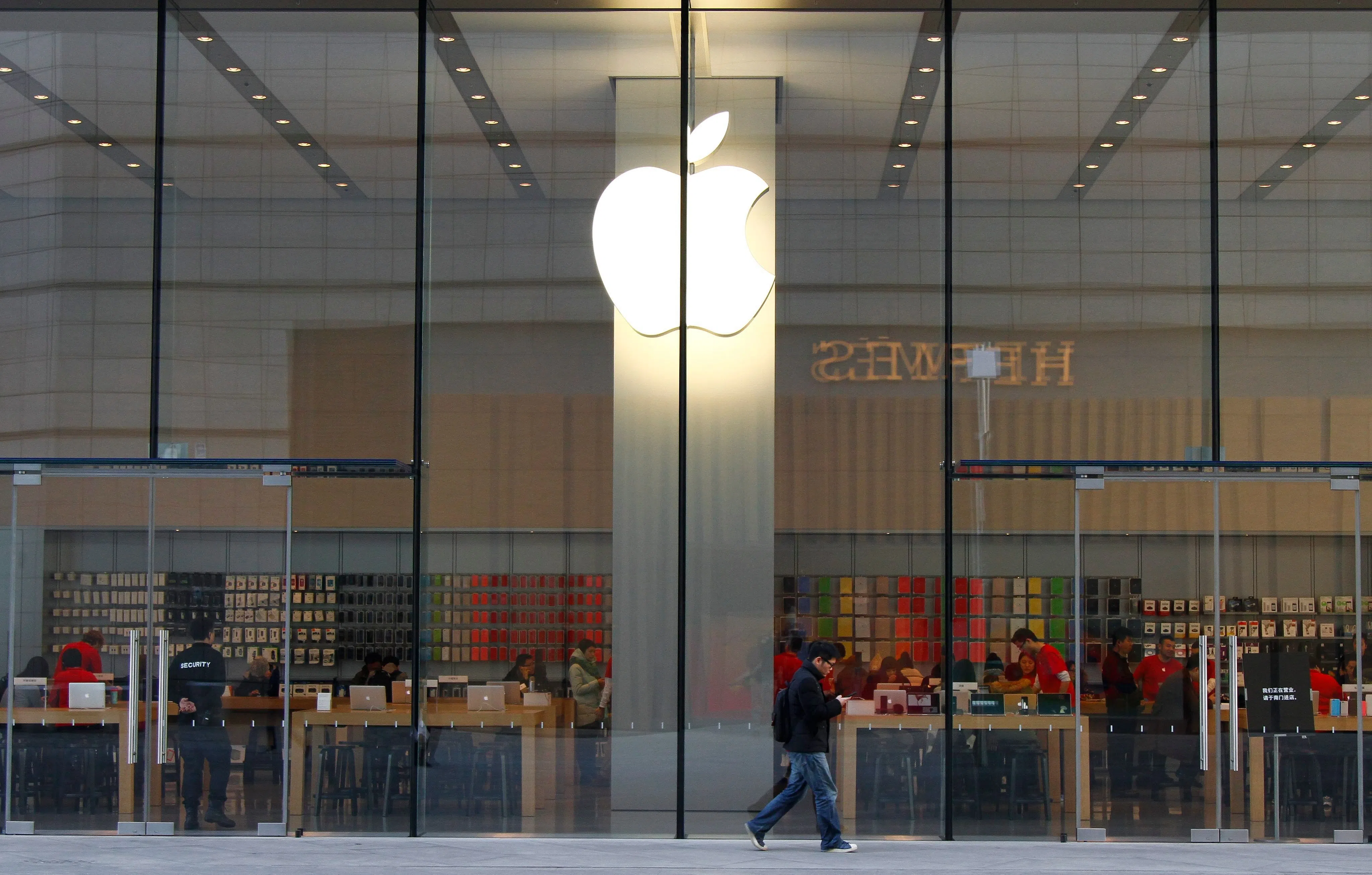 Apple preparing for its Swiss franc bond debut - The Business Times