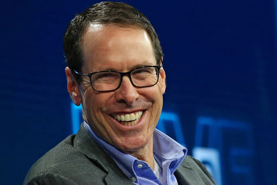 Time Warner deal is peak of ambitious climb for AT&T chief