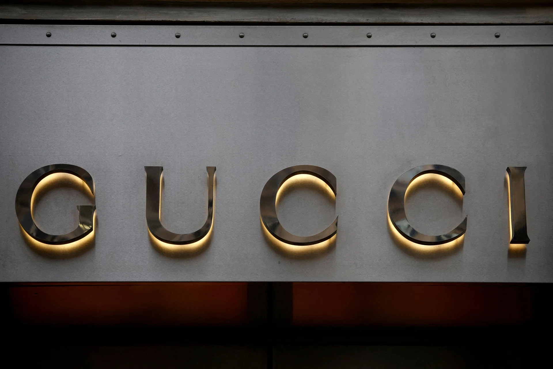 Luxury slowdown further challenges Gucci revival - The Business Times