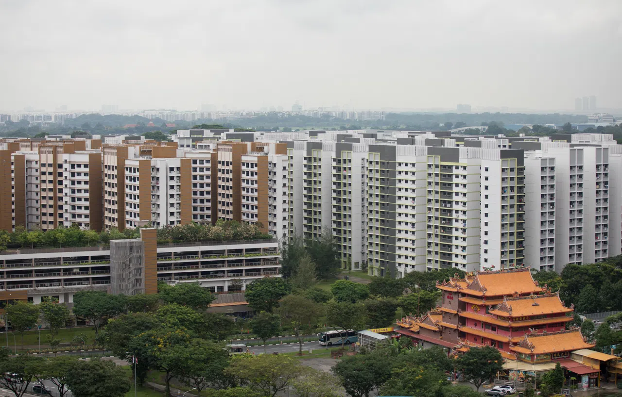 Tie-up between UOL-SingLand and CapitaLand bag Tampines mixed-use site ...