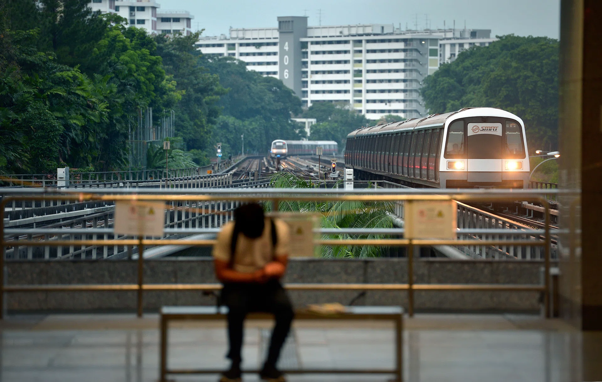 SMRT awards Otis Singapore S$47.3m contract to upgrade escalators - The ...