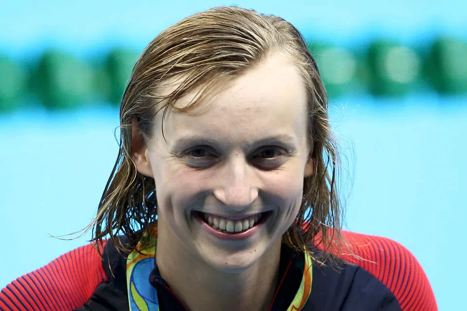 US swimmer shatters world record at Olympics