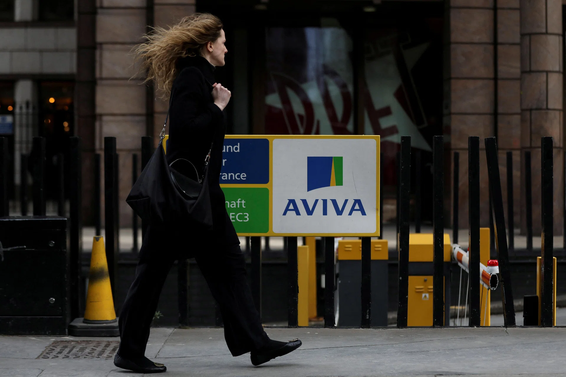 Aviva’s profit up 9% for 2023, offers £300 million buyback - The ...