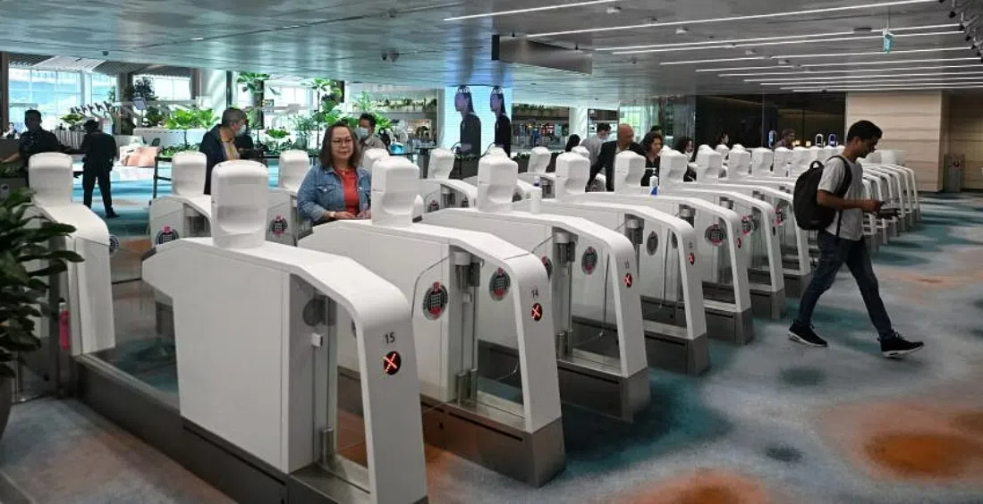 All foreigners can use automated lanes at checkpoints from second half ...