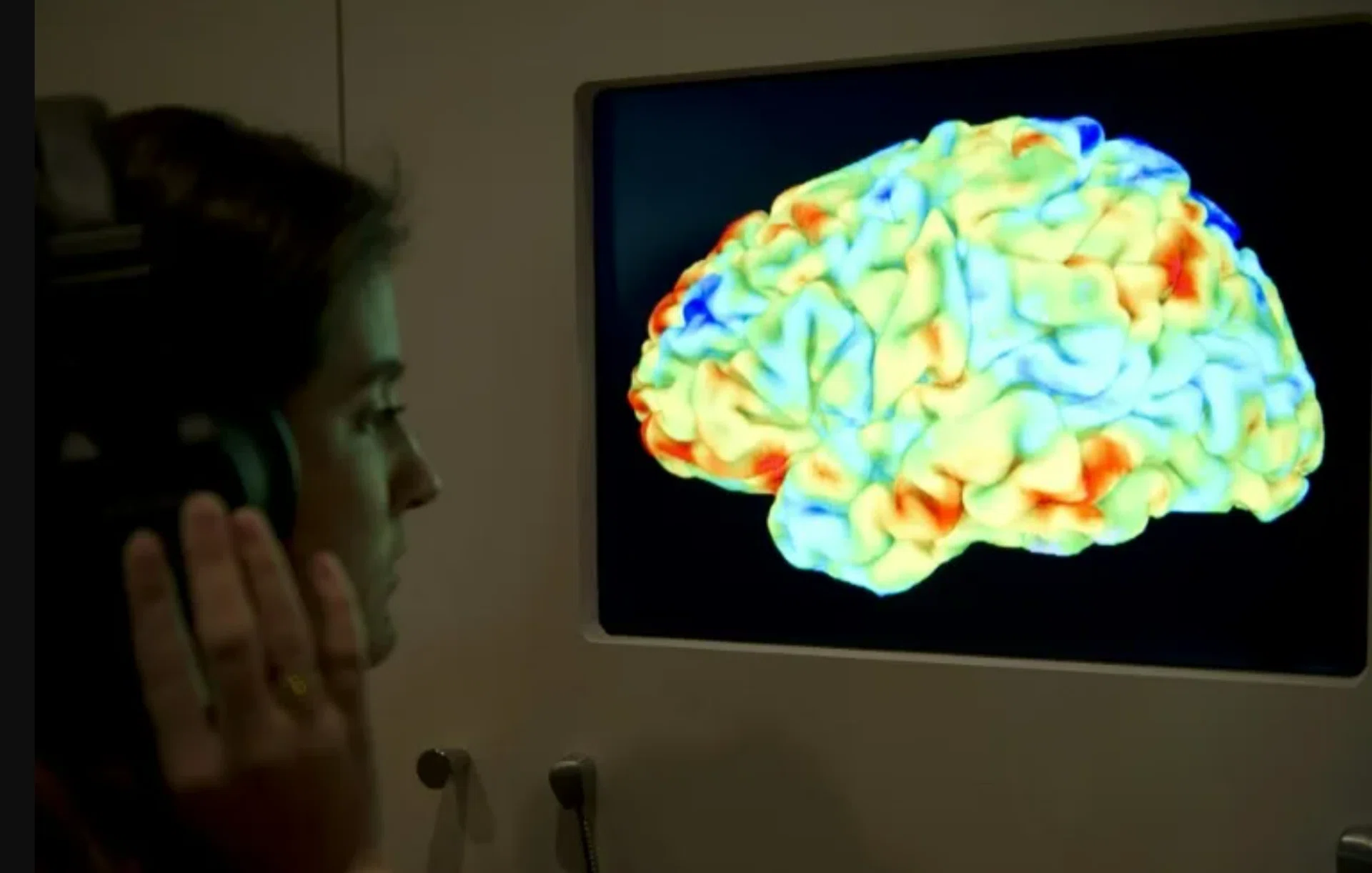Scientists use brain scans and AI to 'decode' thoughts - The Business Times