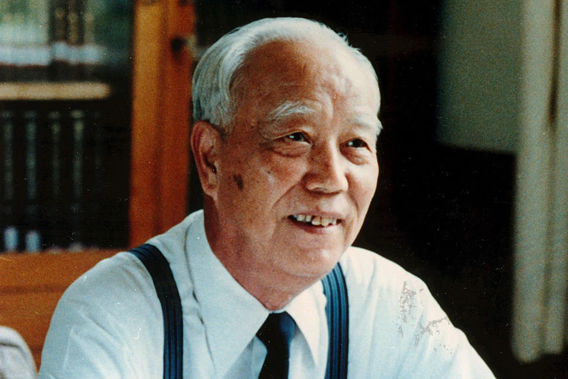 Wan Li, who revamped farming in China, dies - The Business Times