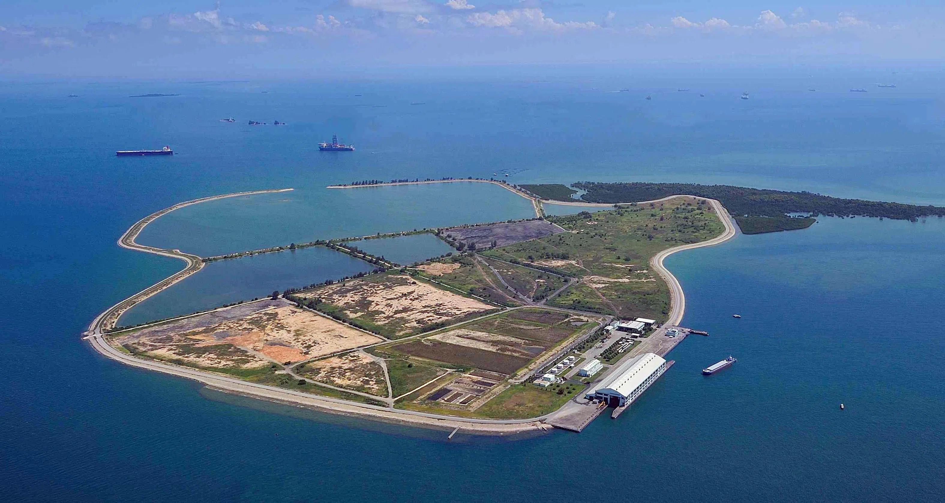 Singapore could mine its only dump as waste keeps piling up - The ...