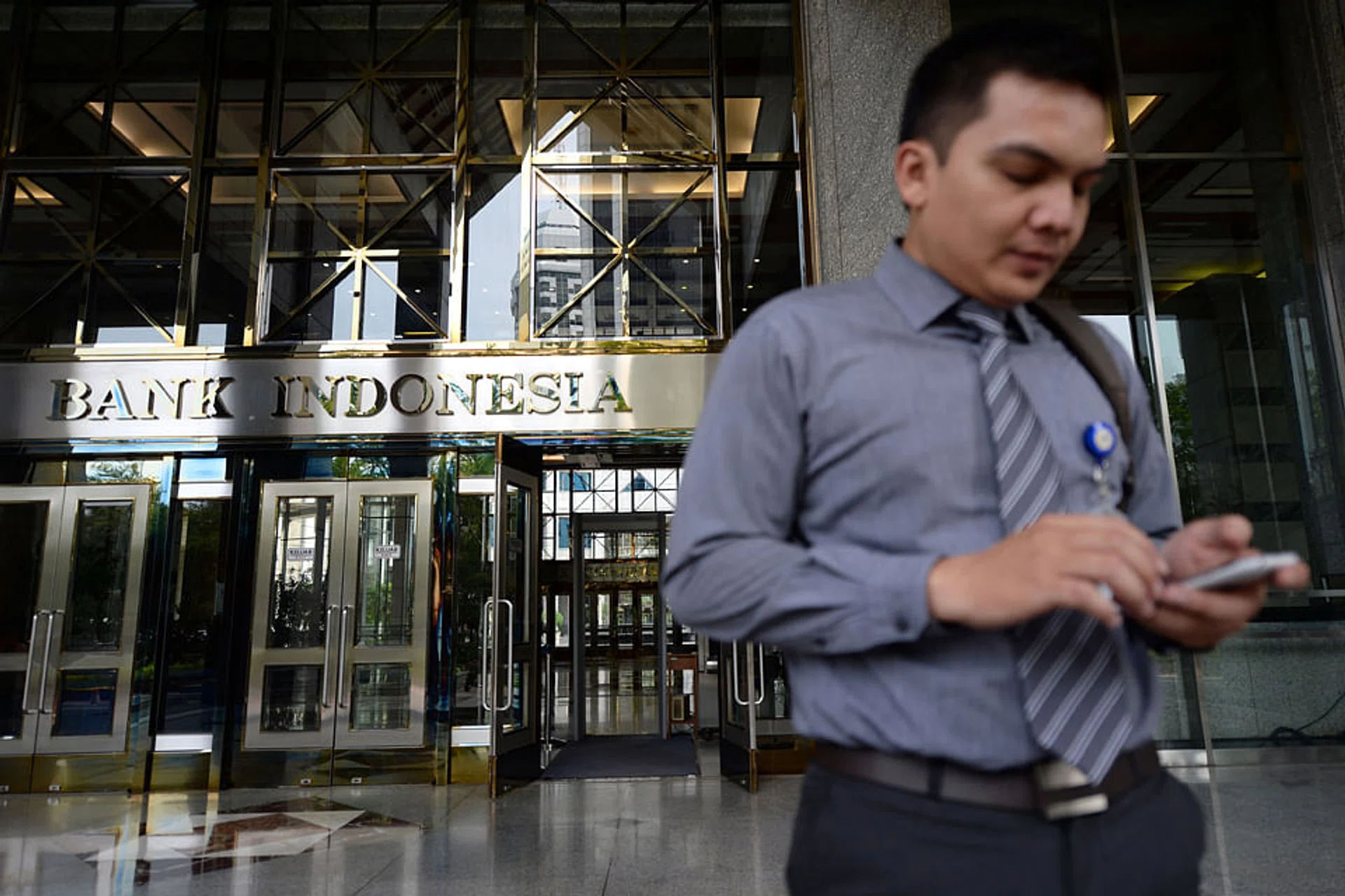Indonesia's central bank holds rates, prepares for new benchmark - The ...