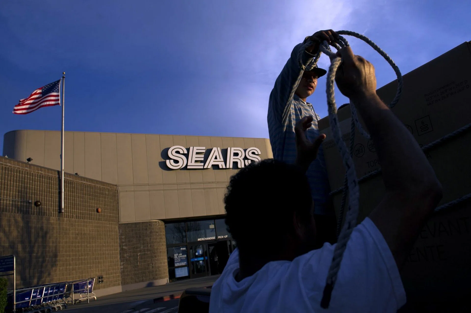 Sears hires advisers for bankruptcy filing ahead of debt payment ...