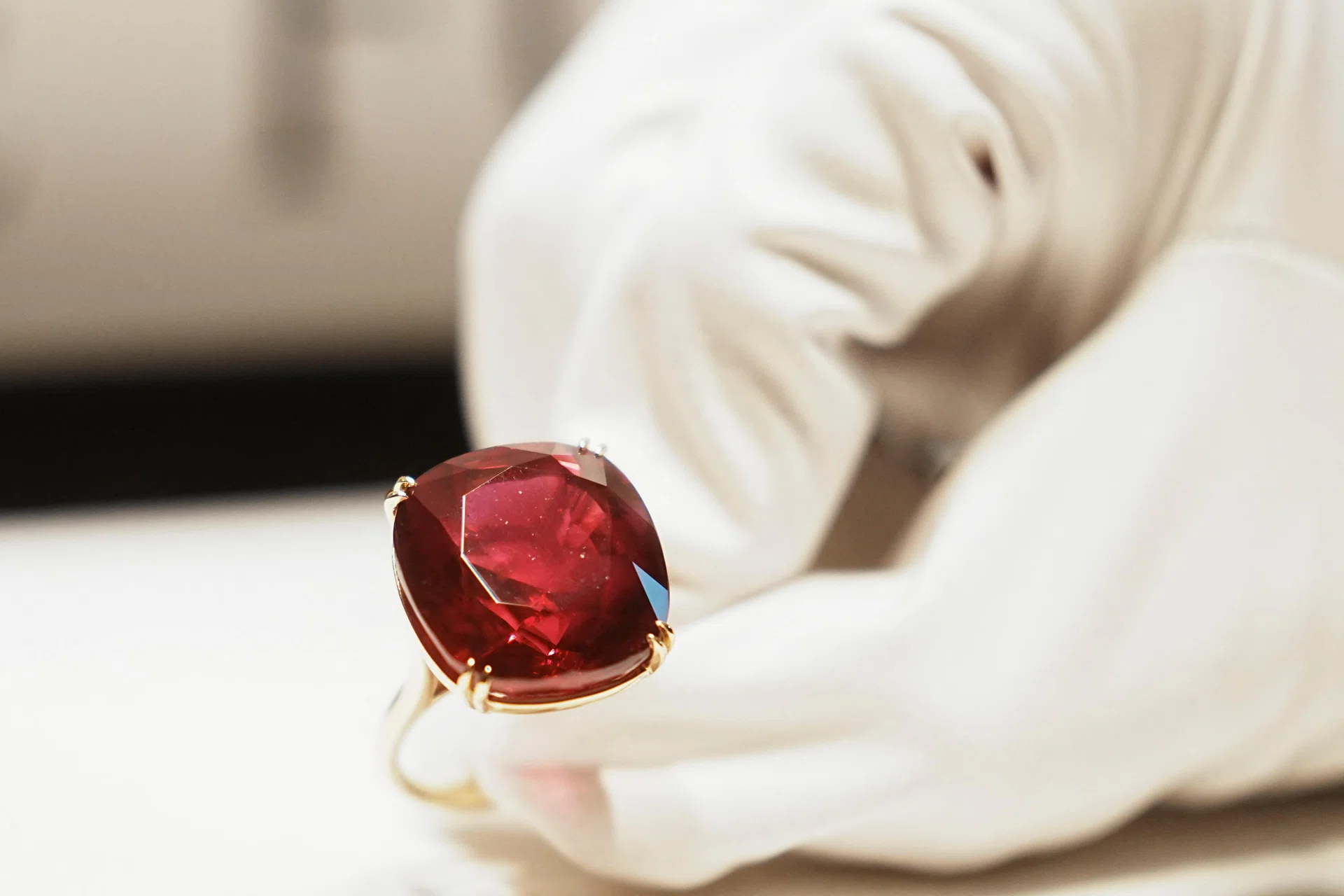 Sotheby's to auction world's largest ruby in New York in June - The ...