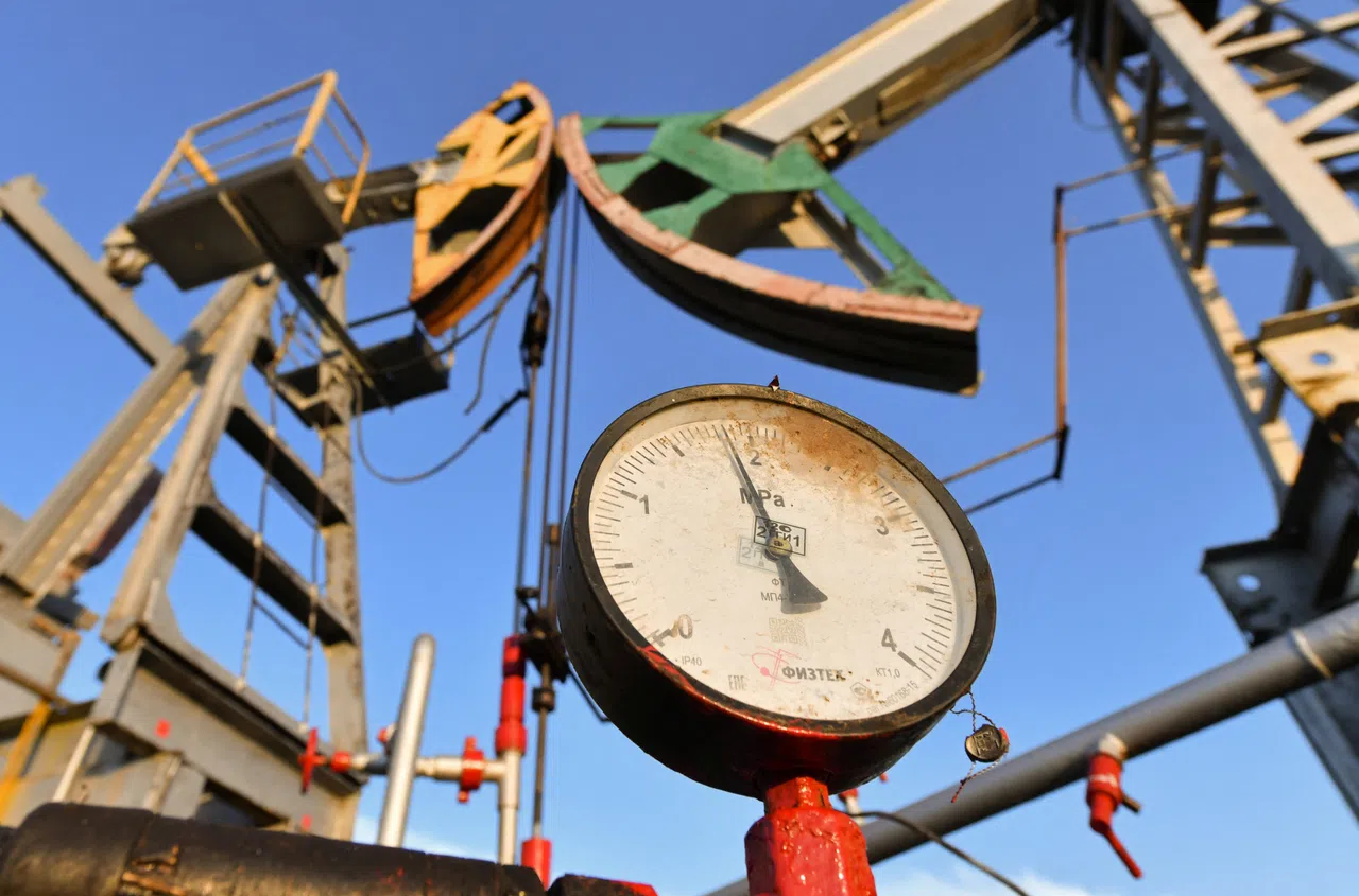 Oil on track for biggest monthly gains in over a year - The Business Times