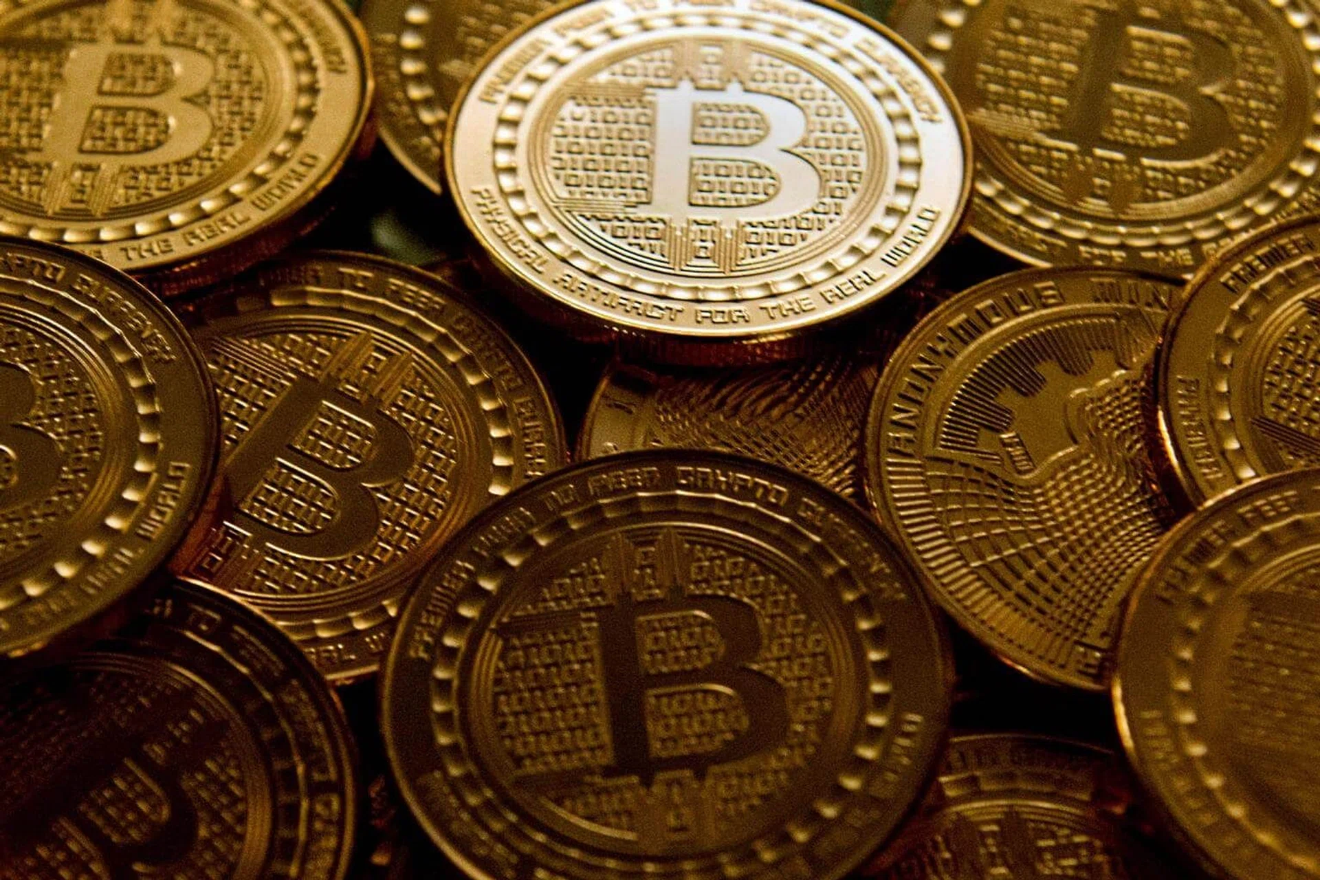 Turning coal into bitcoin? Dirty secret of 2017's hottest market - The ...