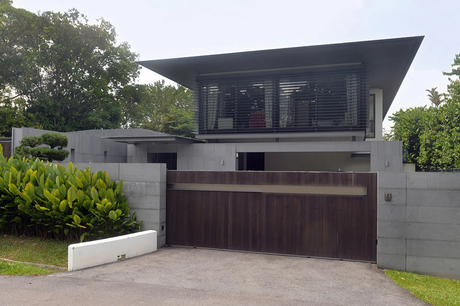 Simon Cheong sells GCB at King Albert Park for S$25m - The Business Times