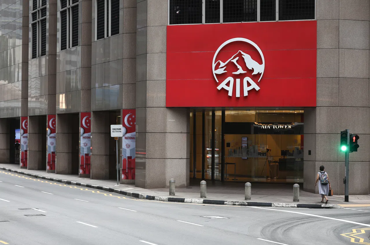 AIA Singapore aims to hire over 500 staff including mid-career ...
