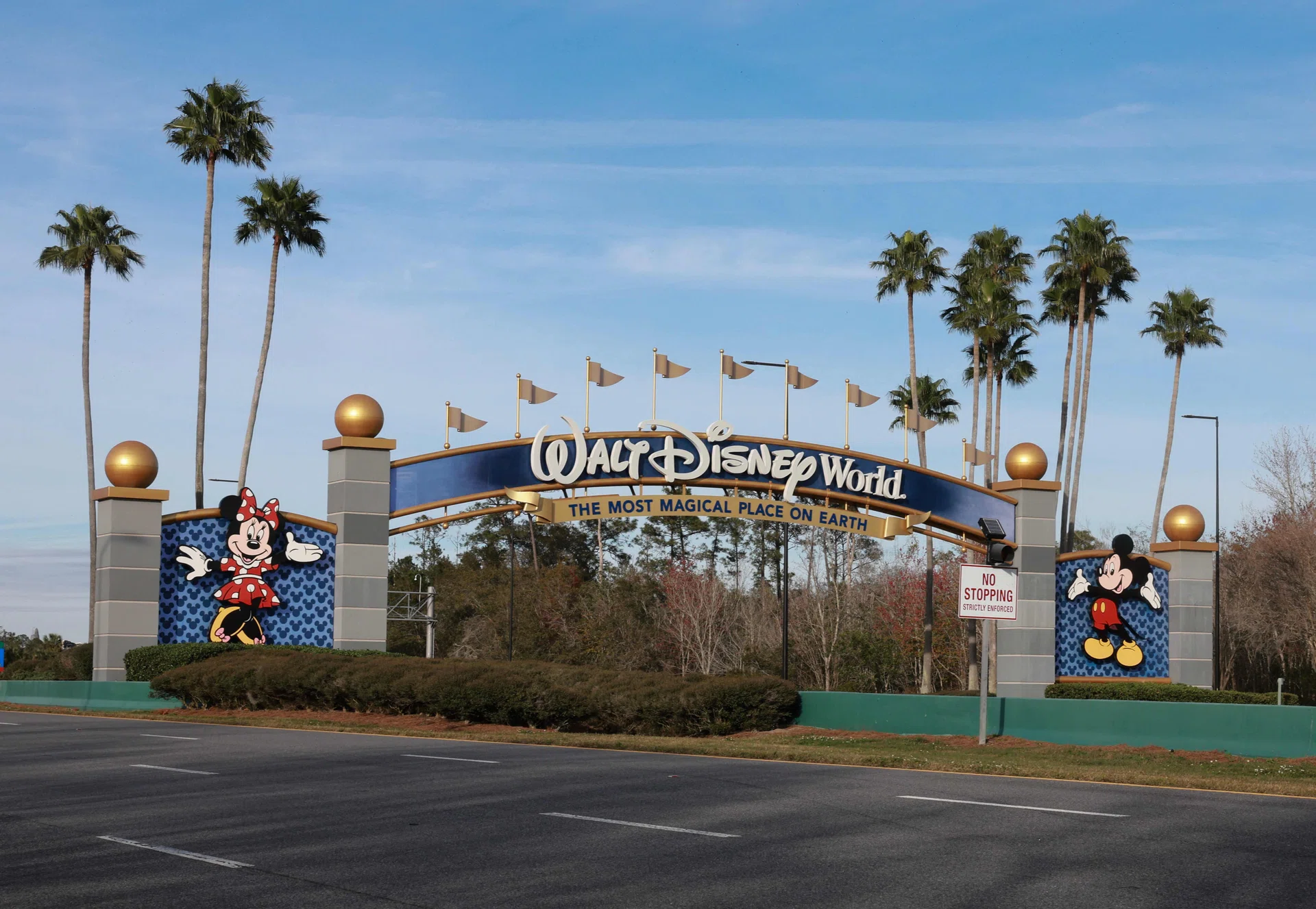 Florida governor, Disney reach settlement in lawsuit over special ...