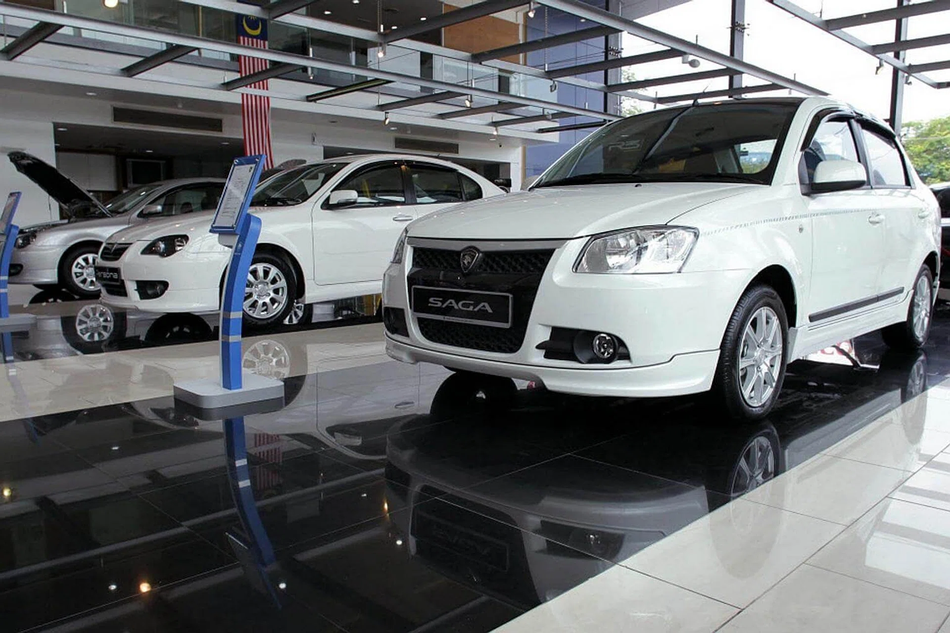 Malaysia eyes sale of Proton as Mahathir's auto dream dies - The ...