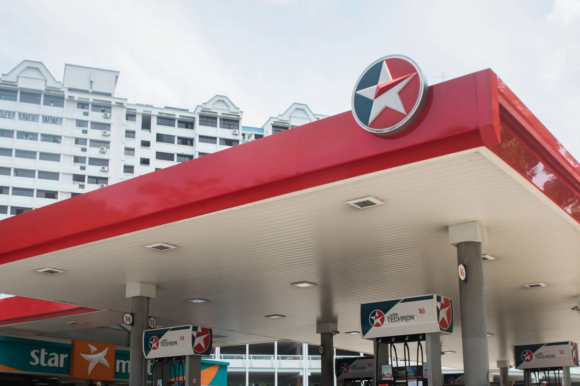 Caltex Australia delays naming new CEO as bidders line up - The ...