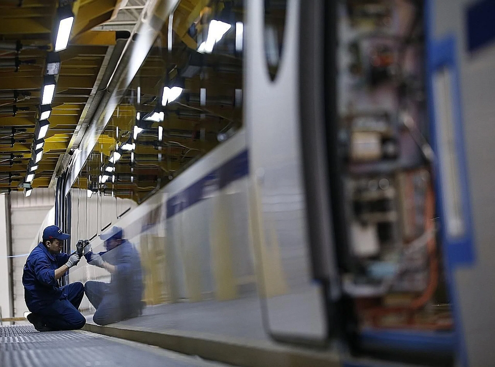 China's Premier Li helps to push railway profits to new record - The ...