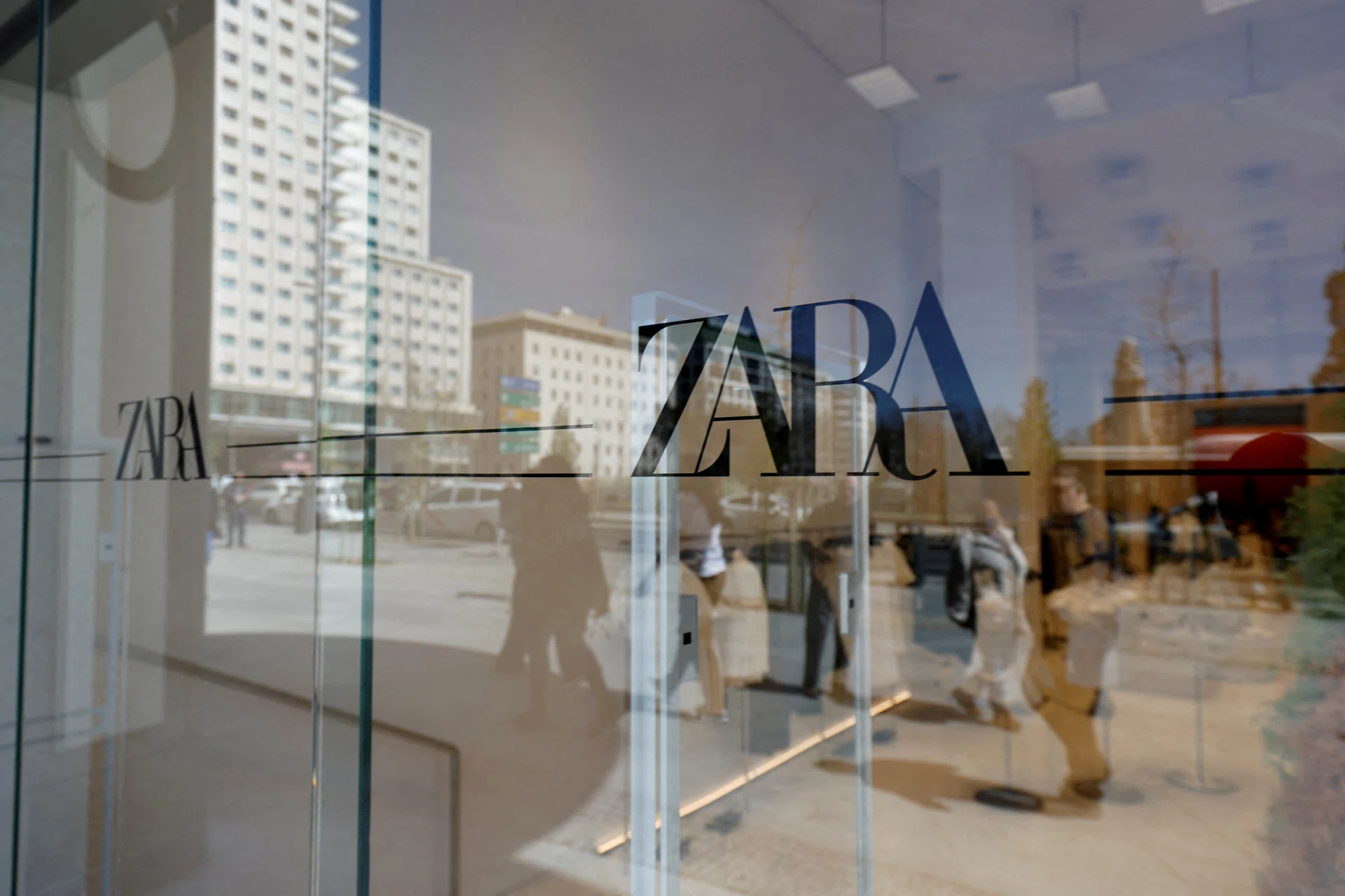 Zara shopworkers strike in company's hometown - The Business Times