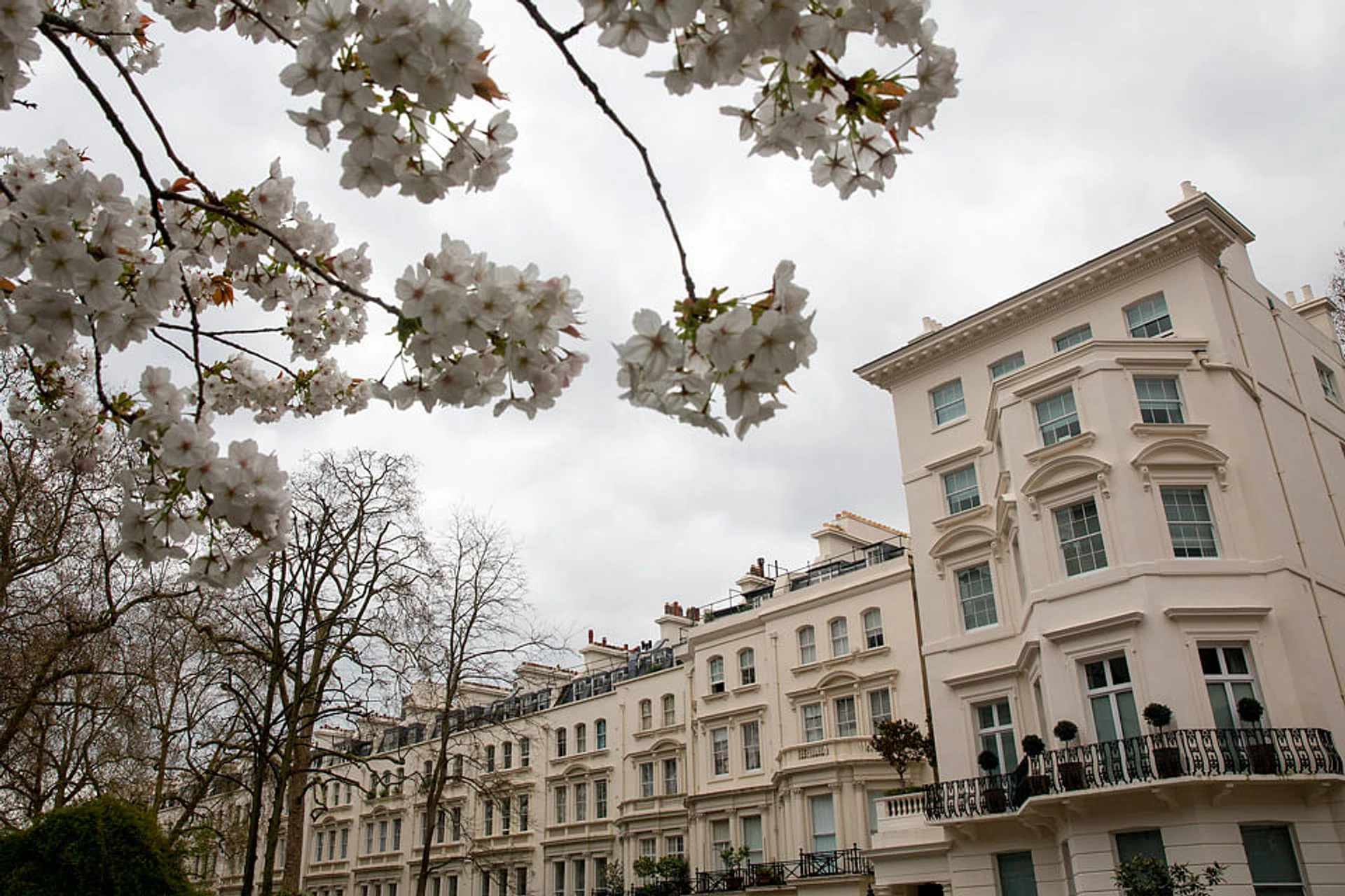 UK home ownership declining as young people grow poorer - The Business ...
