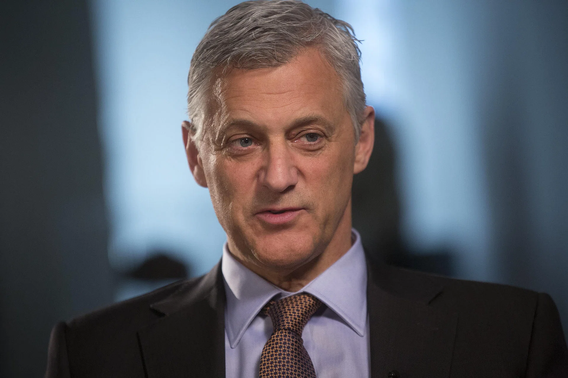 Standard Chartered CEO cracking down on 'above the law' bankers - The ...