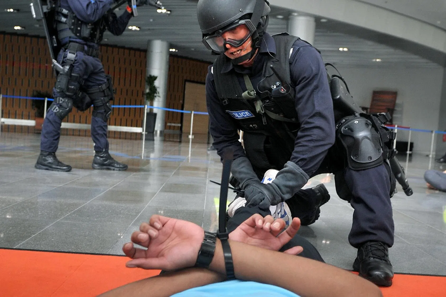 Singapore sets out new anti-terror measures to fight rising threat