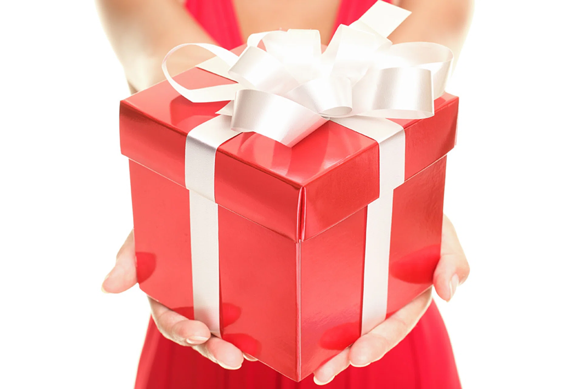 Luxury Valentine’s Day gifts for a big wow - The Business Times