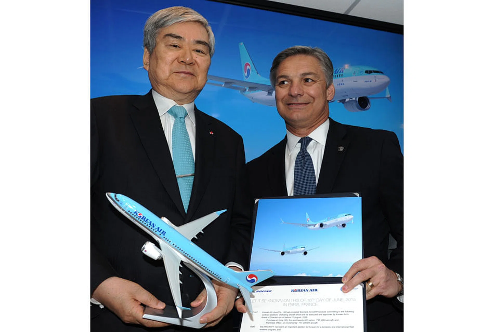 Boeing's US$15b haul widens its lead over Airbus - The Business Times