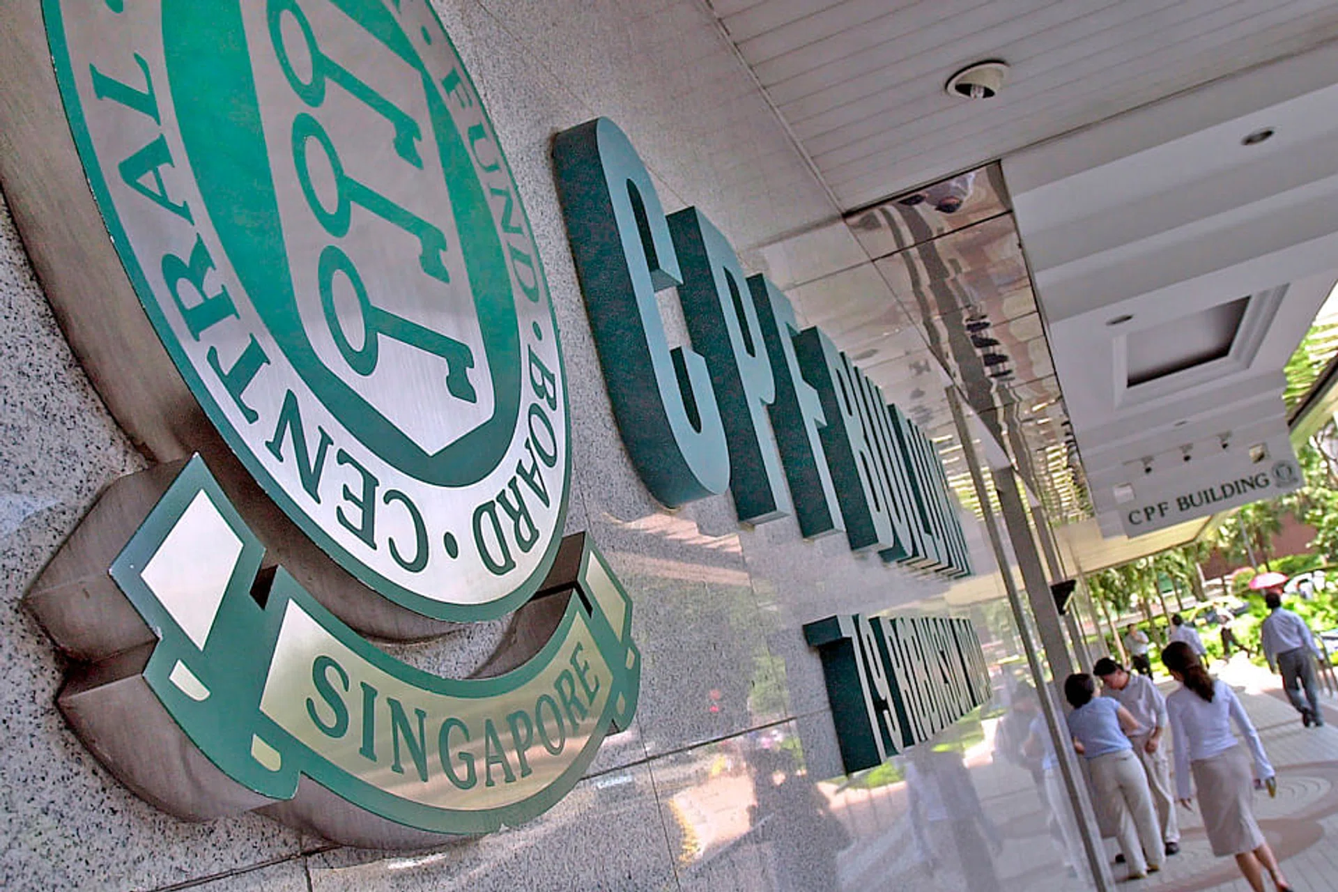CPF SA vs SRS: Which is better? (Amended) - The Business Times