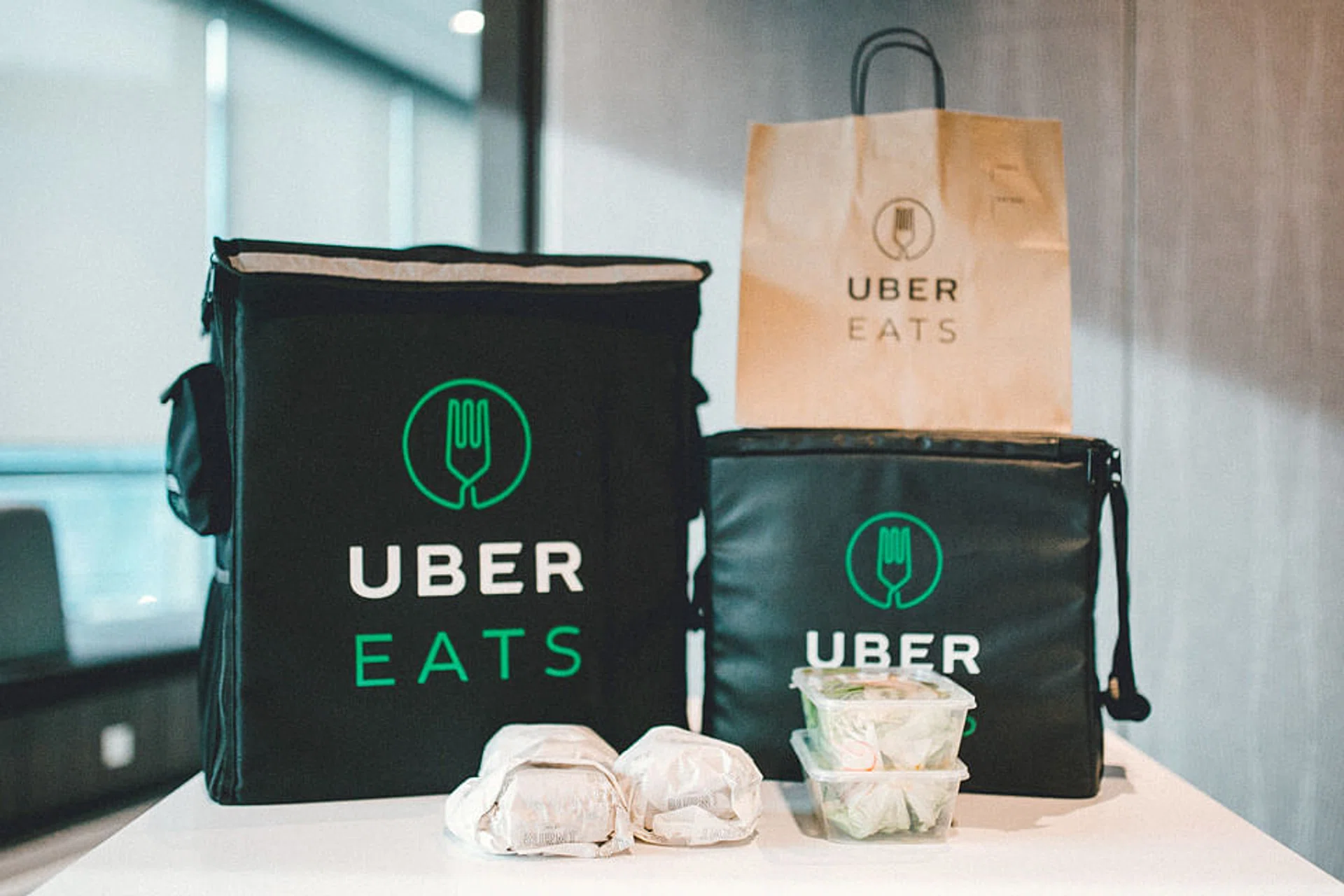 Tap to eat - The Business Times