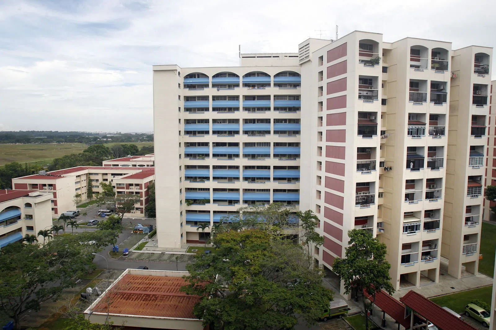 Former Hougang HUDC estate Rio Casa up for en bloc sale - The Business ...