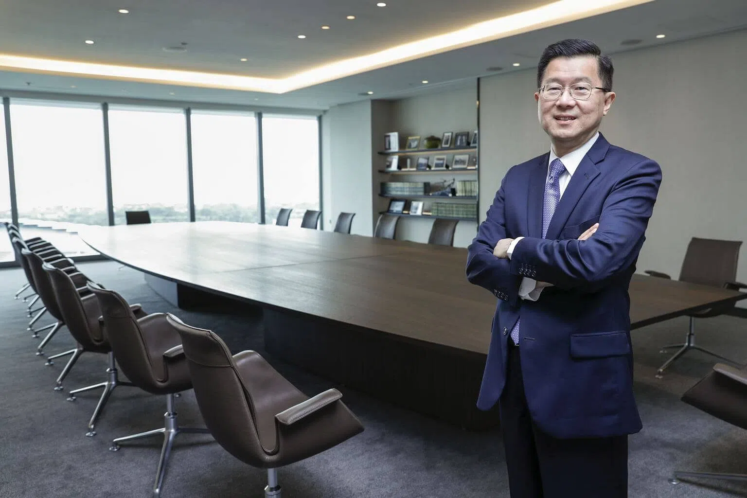 Stephen Riady buys GCB from OUE unit for S$95m - The Business Times