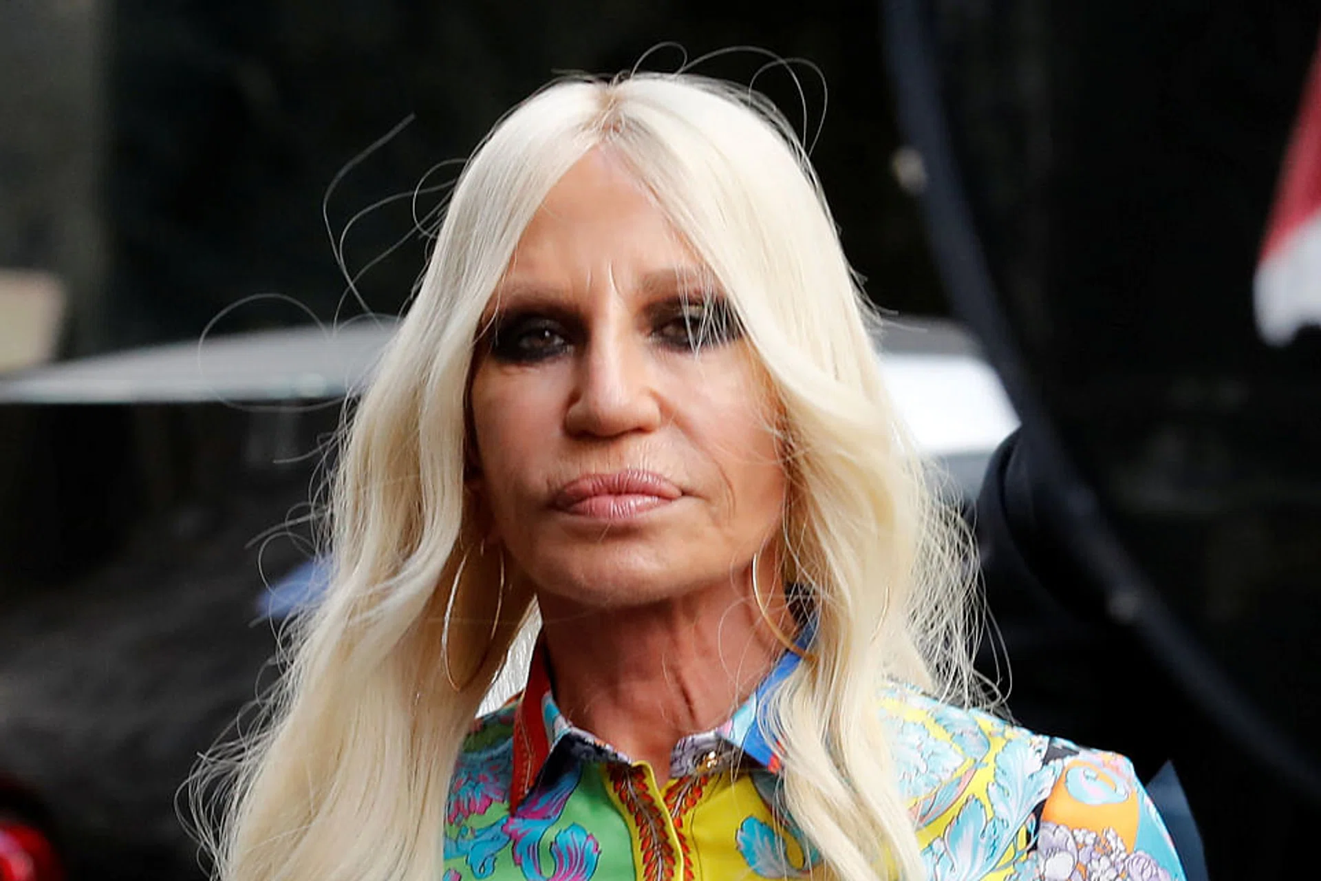 Versace sale turns up heat on fashion's independent outliers - The ...