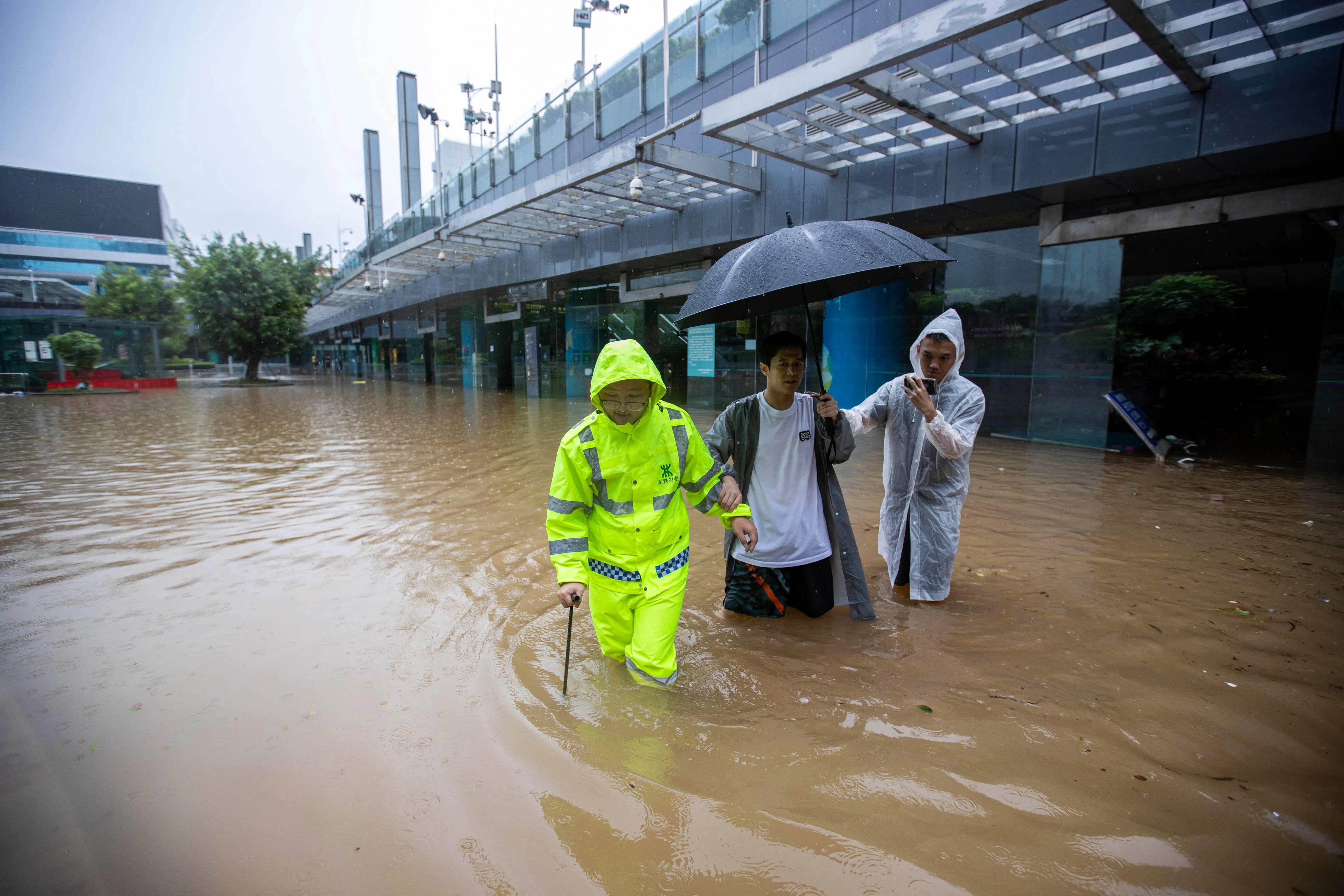 Climate change worsened Chinese extreme heat and flooding event in 2020 ...