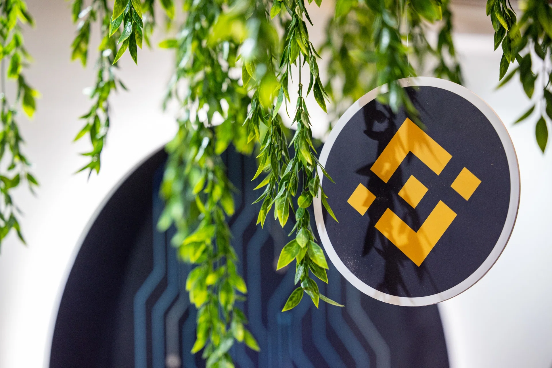 Binance key executives, many US employees leave crypto exchange amid ...